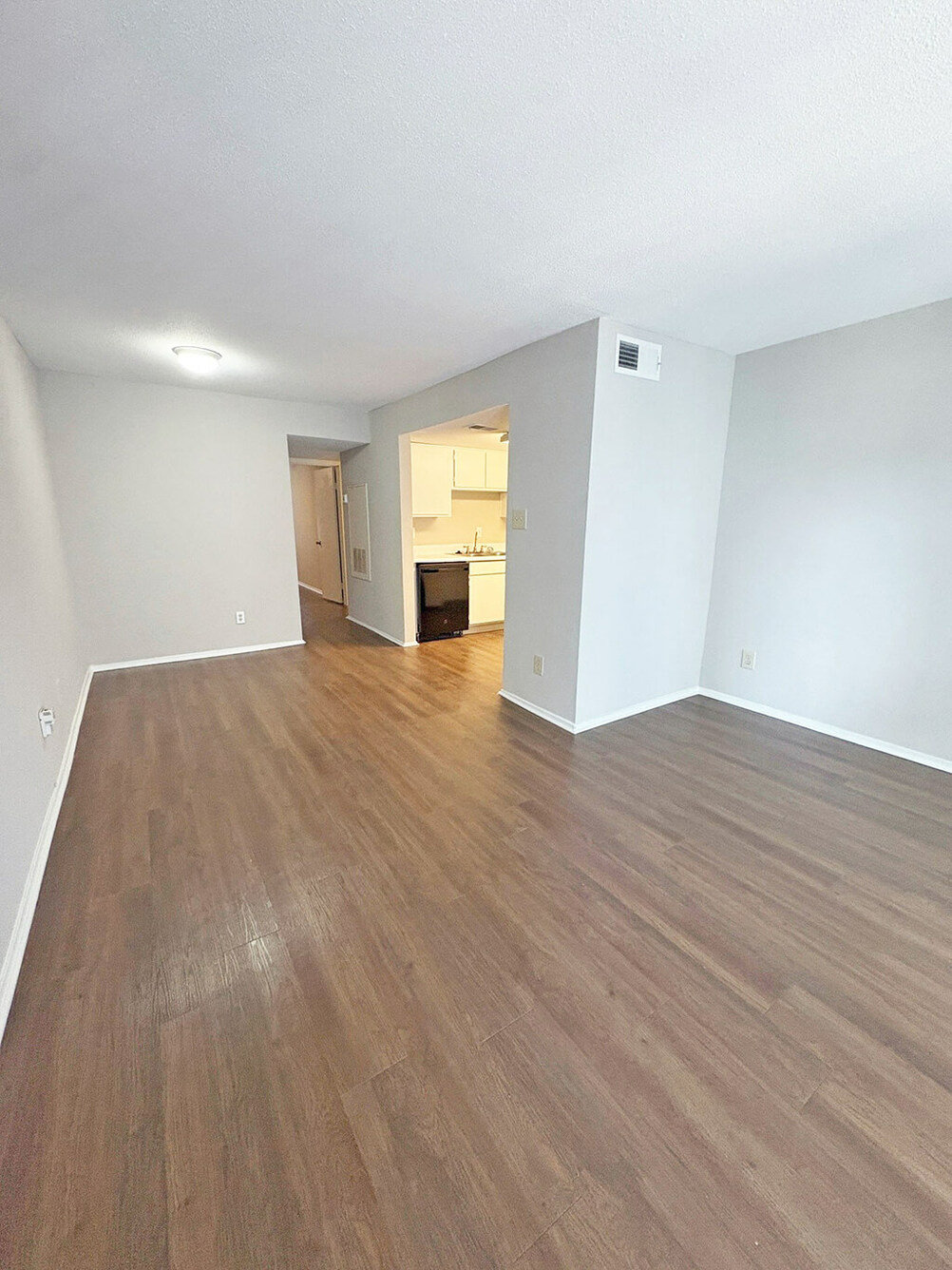 Apartments in Austin, TX | Mission James Place Apartments